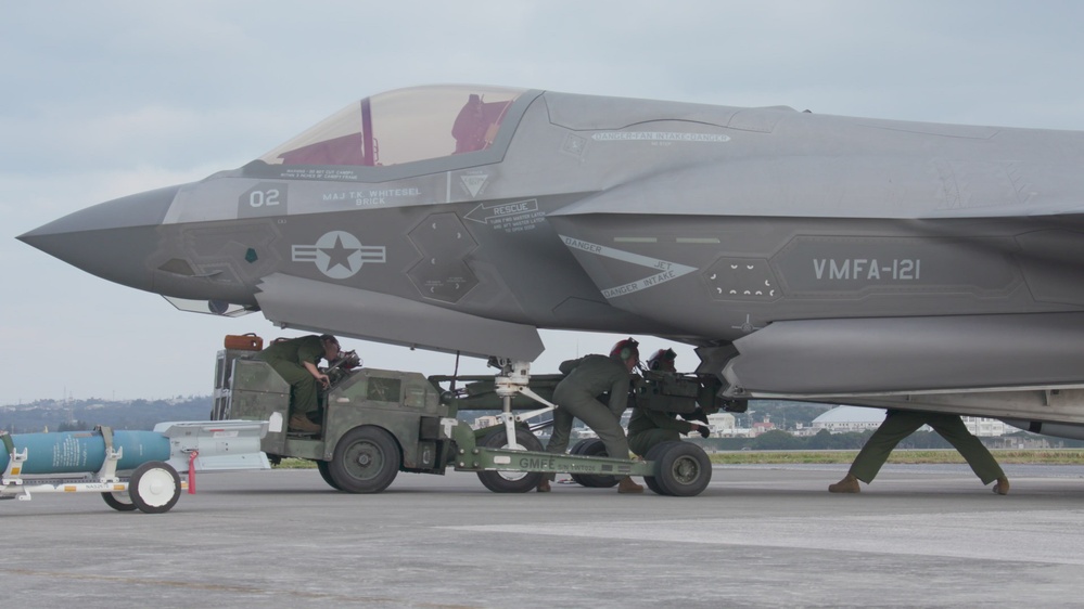DVIDS - Video - Marine Aircraft Group 12 F-35Bs Conduct EABO Operations ...