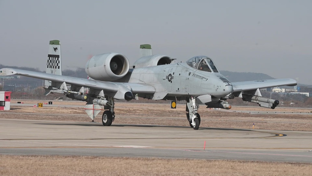 DVIDS - Video - 25th Fighter Squadron A-10 Thunderbolt II take-off