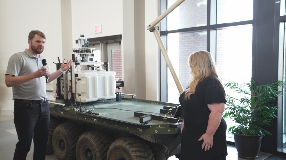 DVIDS - Video - DamBot Displays New Robotic Arm