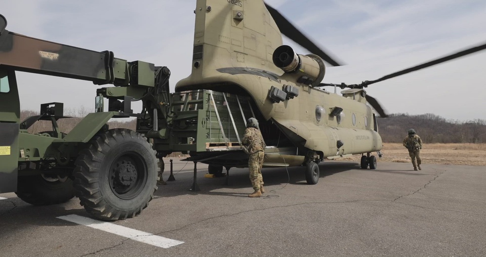 DVIDS - Video - Hellfire Missile Draw During Exercise Warrior Shield B-Roll