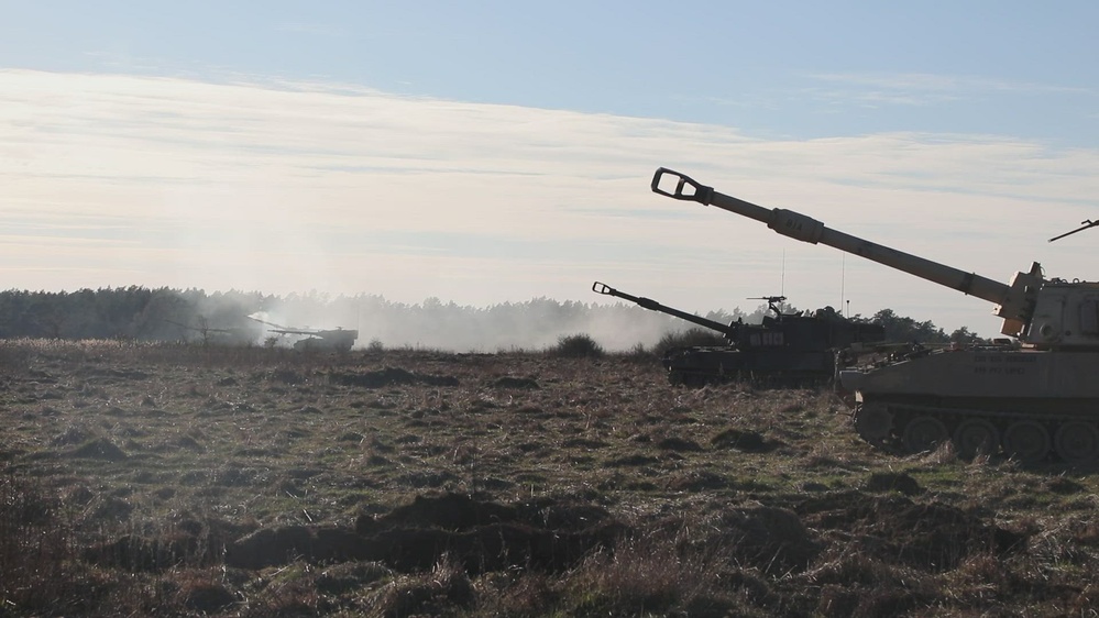 DVIDS - Video - [B-Roll] eFP Battle Group Poland’s Kings of Battle Rain ...