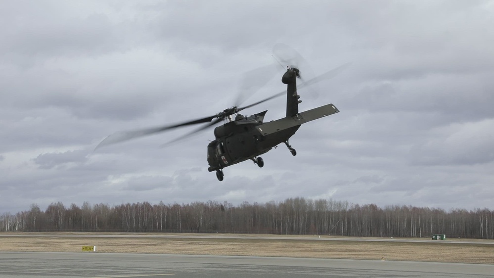 DVIDS - Video - [B-Roll] Desert Knights’ Lonestar Dustoff Provide ...