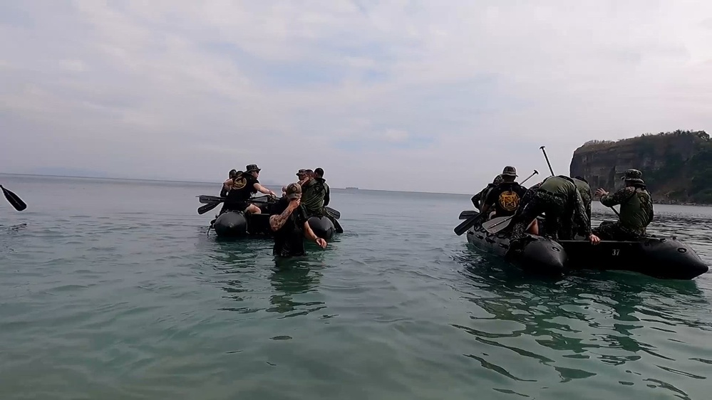 DVIDS - Video - Balikatan 23 | 3d Reconnaissance Marines, Philippine Marine Corps conduct ...