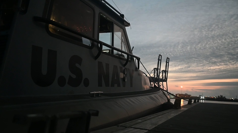 DVIDS - Video - MSRON 8 Masters the Mission