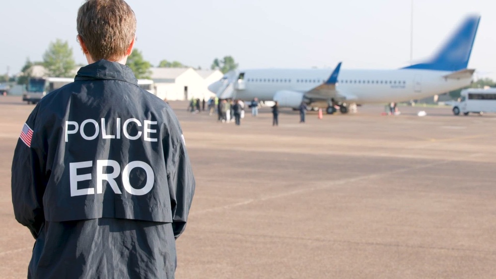 DVIDS - Video - ICE conducts removal flights May 18