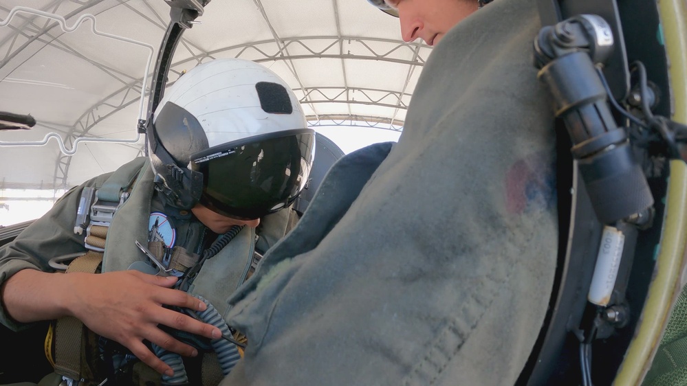 DVIDS - Video - U.S. Marine from Chicago flies in a jet as an incentive ...