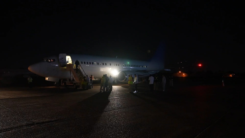 DVIDS - Video - ICE conducts removal flights June 2 - El Salvador