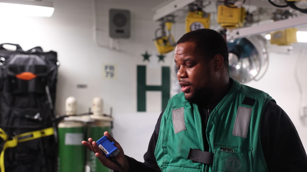 DVIDS - Video - MAN OVERBOARD INDICATOR USE