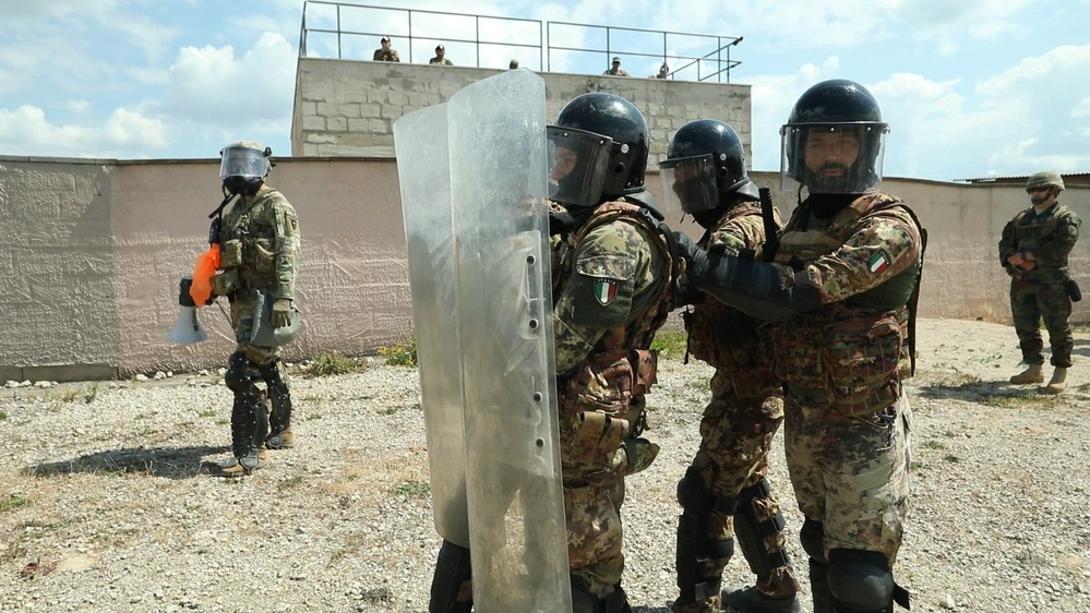 DVIDS - Video - 1-143rd Infantry Regiment (Airborne), Bronze Shield ...