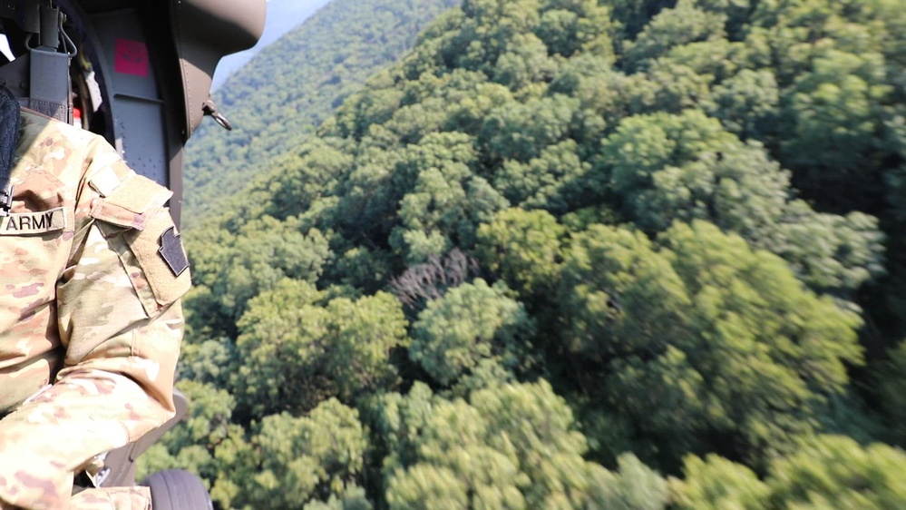 DVIDS - Video - UH-60 Black Hawk extraction