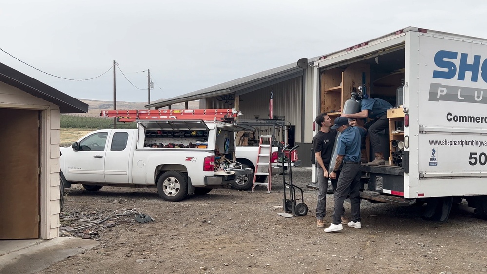 DVIDS - Video - YTC First POET Install - moving equipment