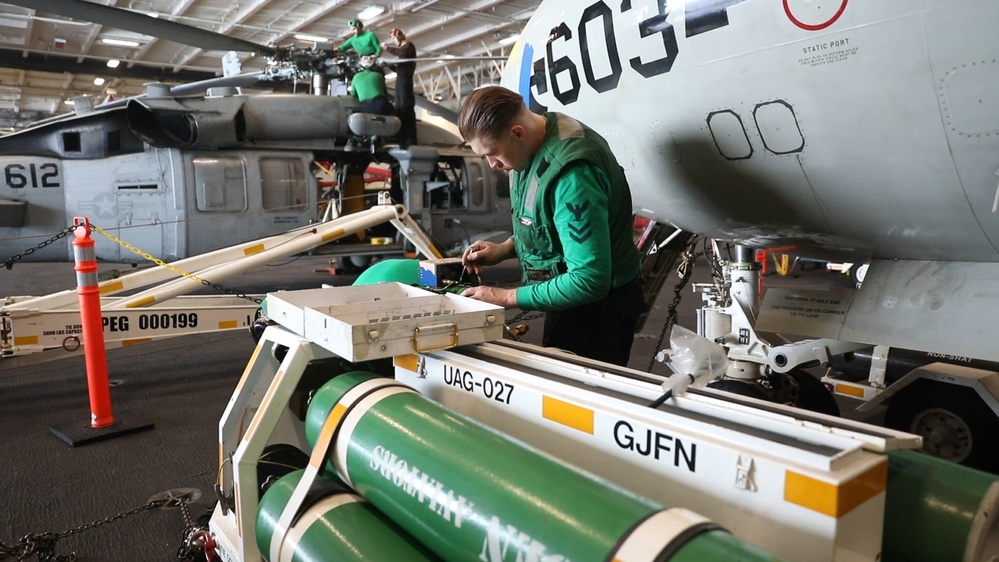 DVIDS - Video - Sailors Service a Walk-Around Oxygen Bottle