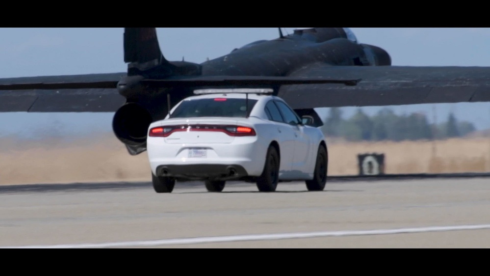 DVIDS - Video - U-2 Dragon Lady Chase Car Teaser