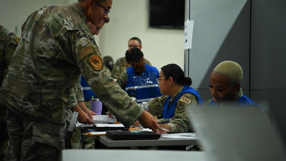 DVIDS - Video - Exercise Golden Gateway (PDF line)