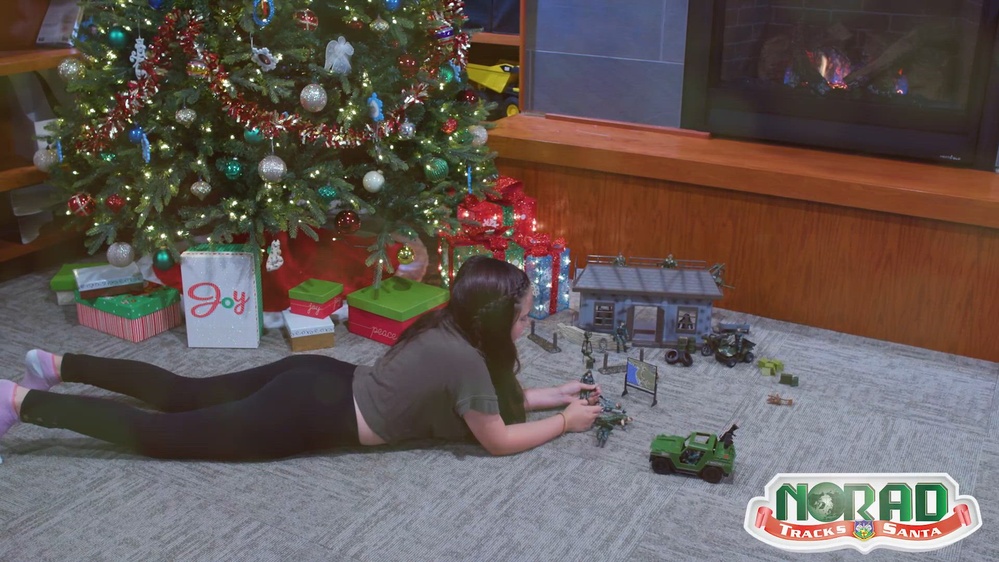 DVIDS - Video - 2023 NORAD Tracks Santa Video Spot 3