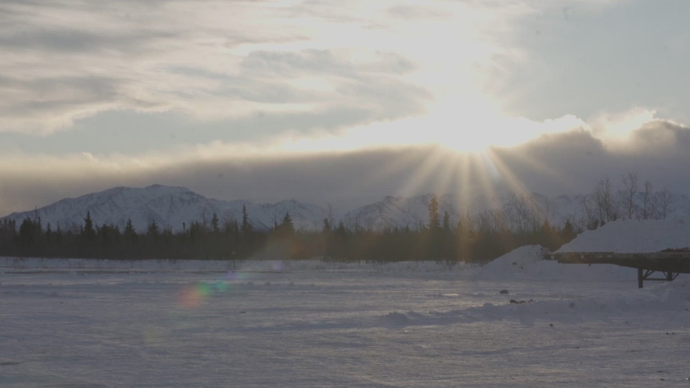 DVIDS - Video - ARCTIC EDGE 2024: MACS-24 Marines deploy AN/TPS-80