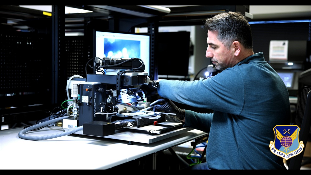 DVIDS - Video - Cyber Forensics Laboratory Highlight B-Roll Video