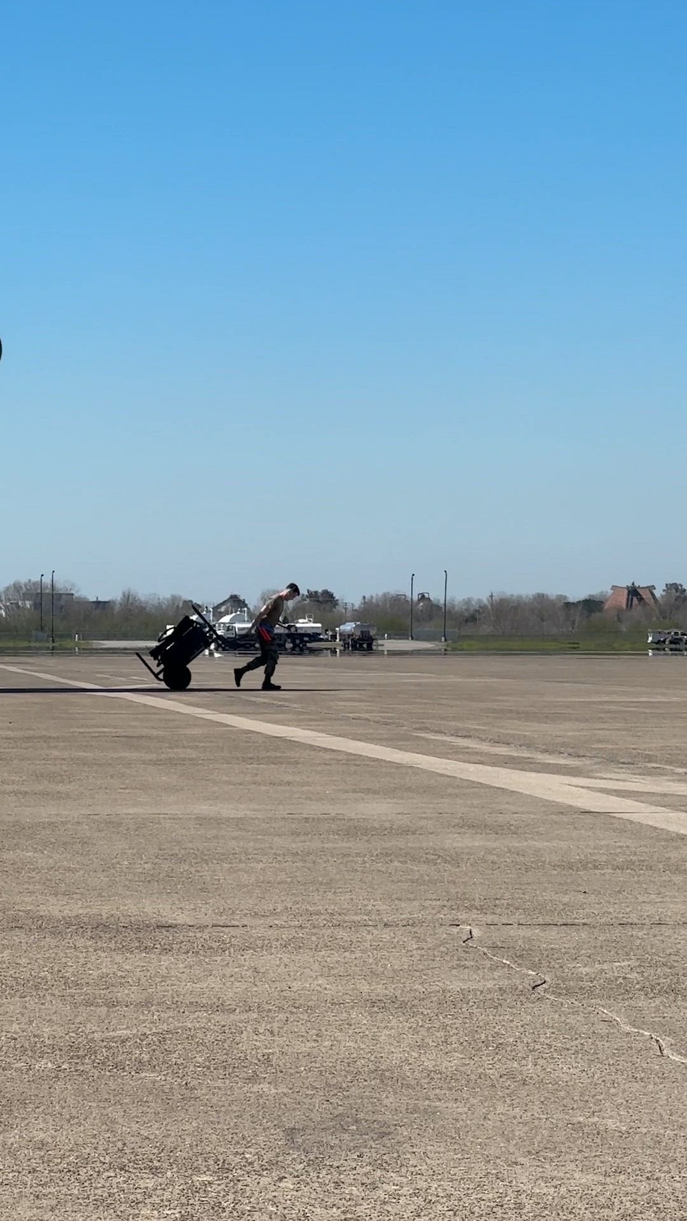 DVIDS - Video - Travis AFB hosts Wings Over Solano air show, open house