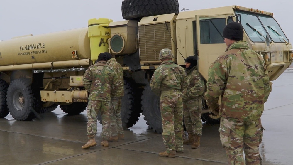 DVIDS - Video - Wet Wing Defueling Training