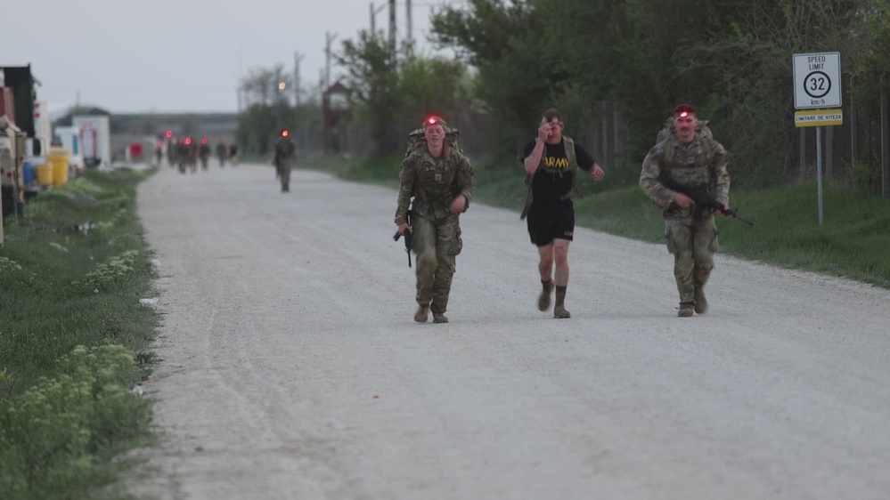 DVIDS - Video - Air Assault School 12-Mile Ruck B-Roll
