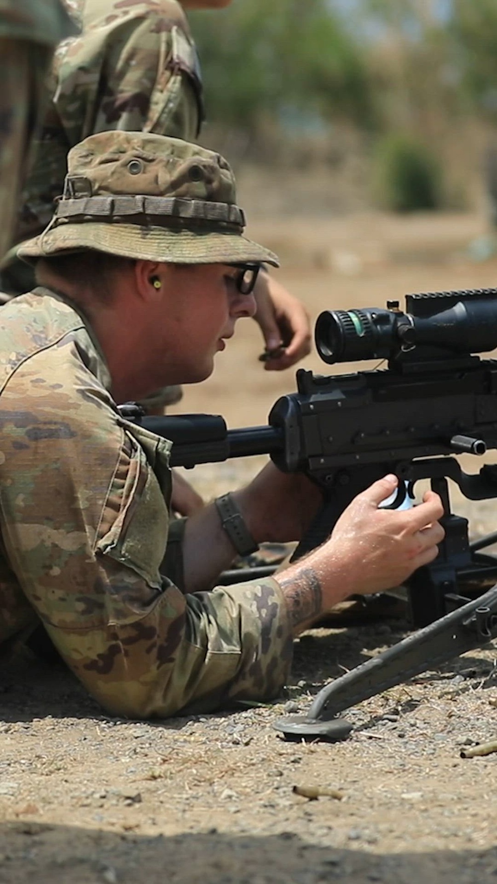 DVIDS - Video - U.S. Army conducts weapons qualification range