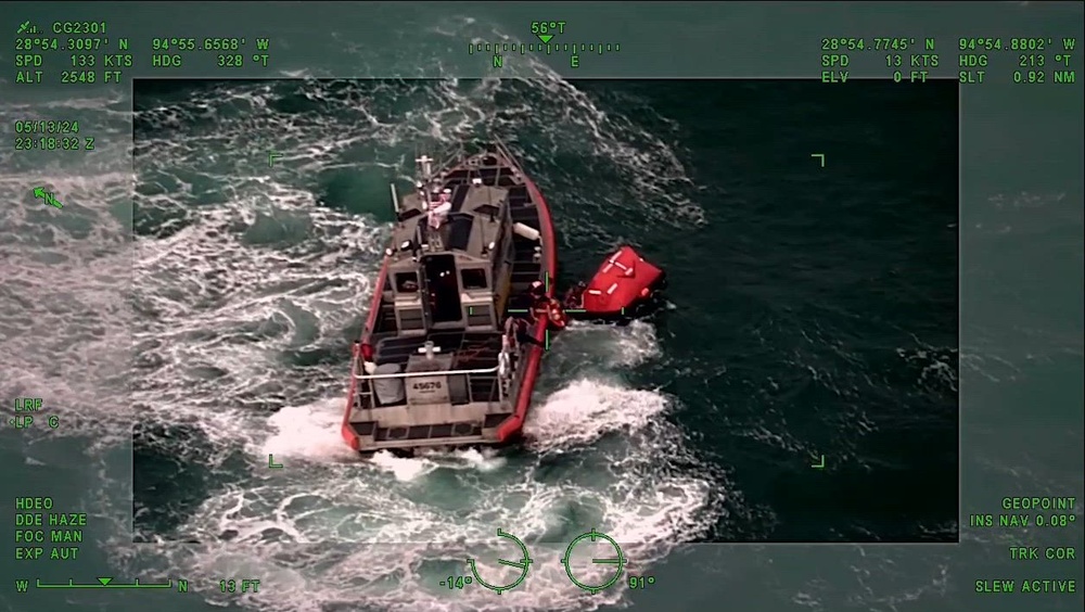 DVIDS - Video - Coast Guard rescues 4 boaters near Freeport, Texas DVIDS - Video - Coast Guard rescues 4 boaters near Freeport, Texas