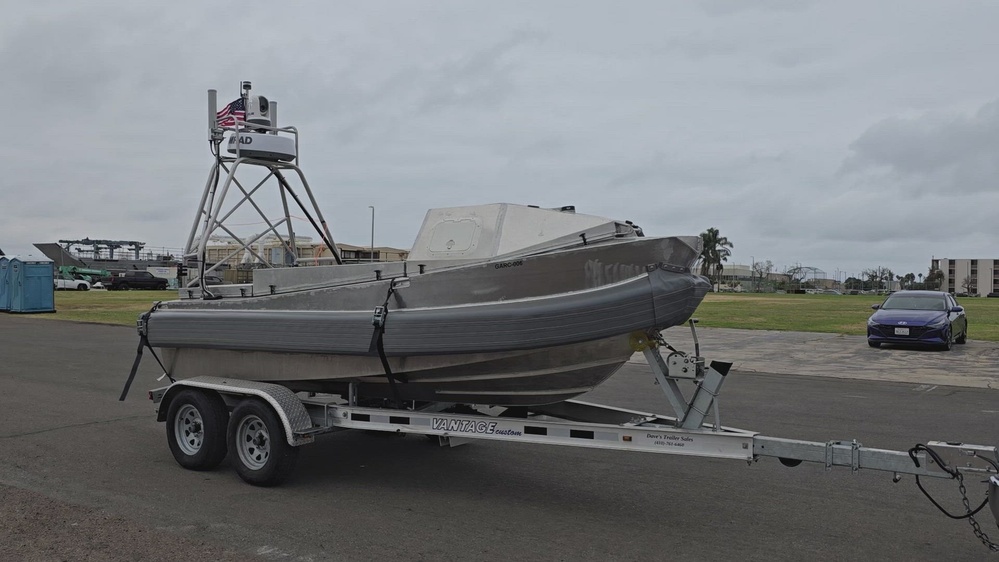 DVIDS - Video - GARCs Operate Near Coronado Ahead of USVRON 3 Establishment