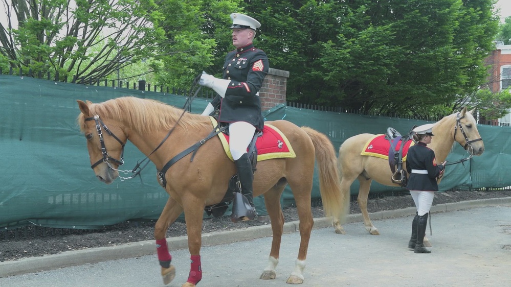 DVIDS - Video - Marine Corps Mounted Color Guard presents the Colors