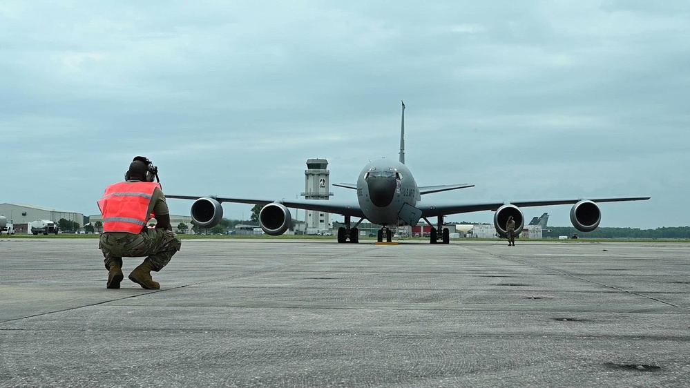 DVIDS - Video - KC-135 Take off during Checkered Flag