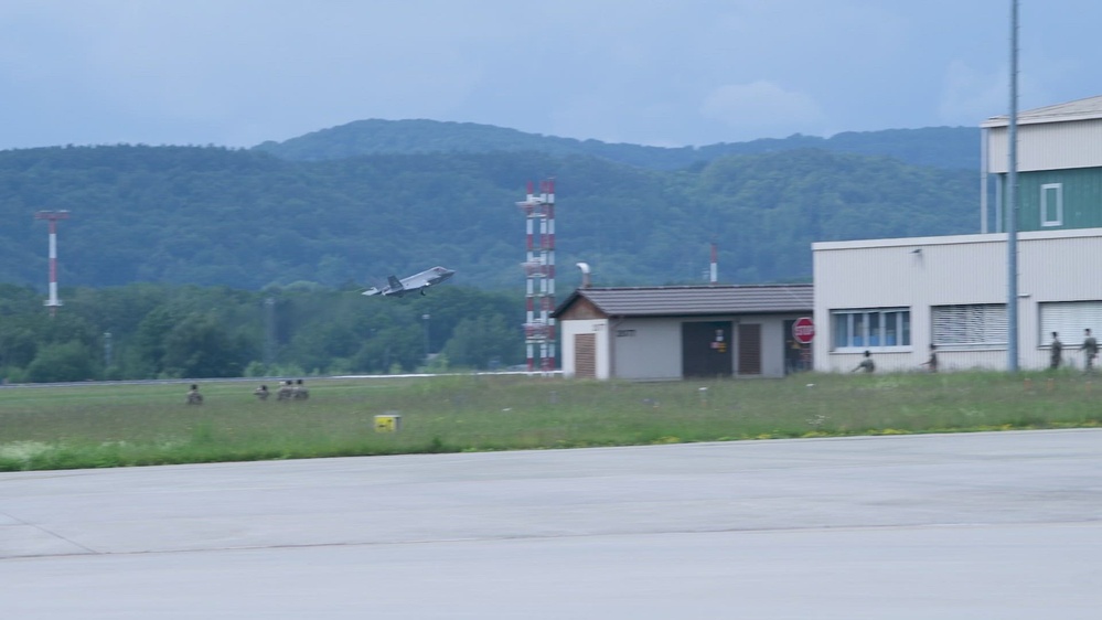 DVIDS - Video - Ramstein 1v1 showcases NATO fighter capabilities ...