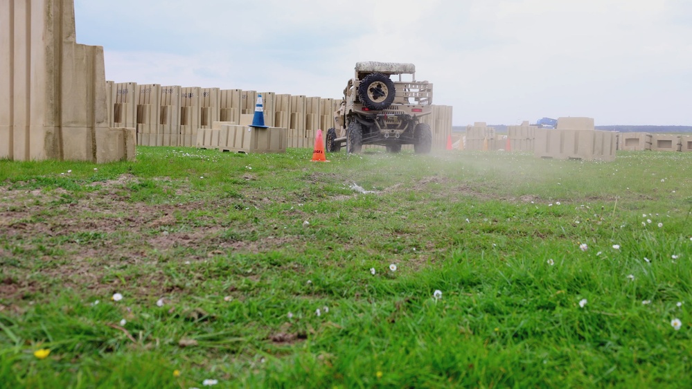 DVIDS - Video - U.S. Army Green Berets perform drivers training during joint multilateral exercise