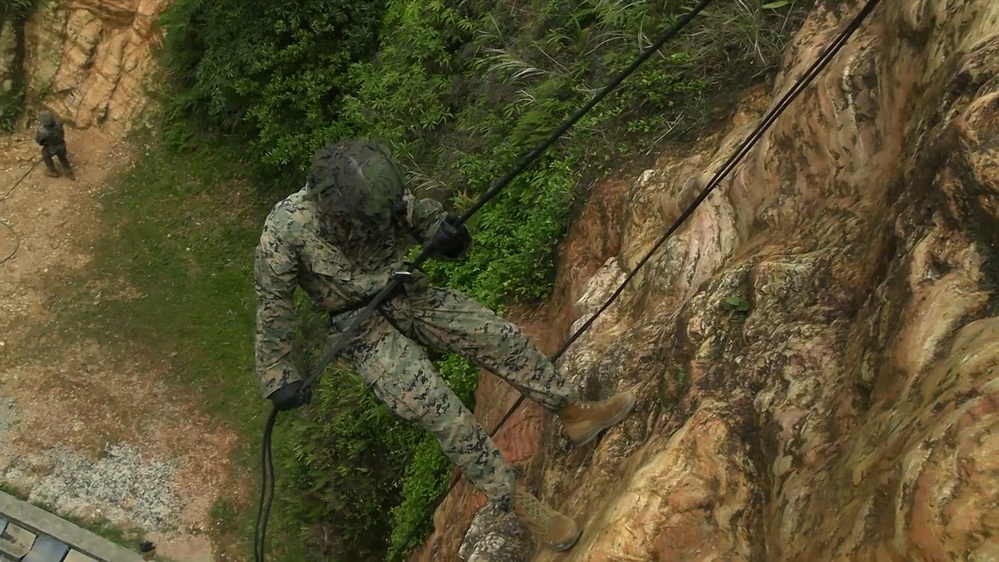 DVIDS - Video - 12th MLR Rehearses Rappelling Techniques during a Basic ...