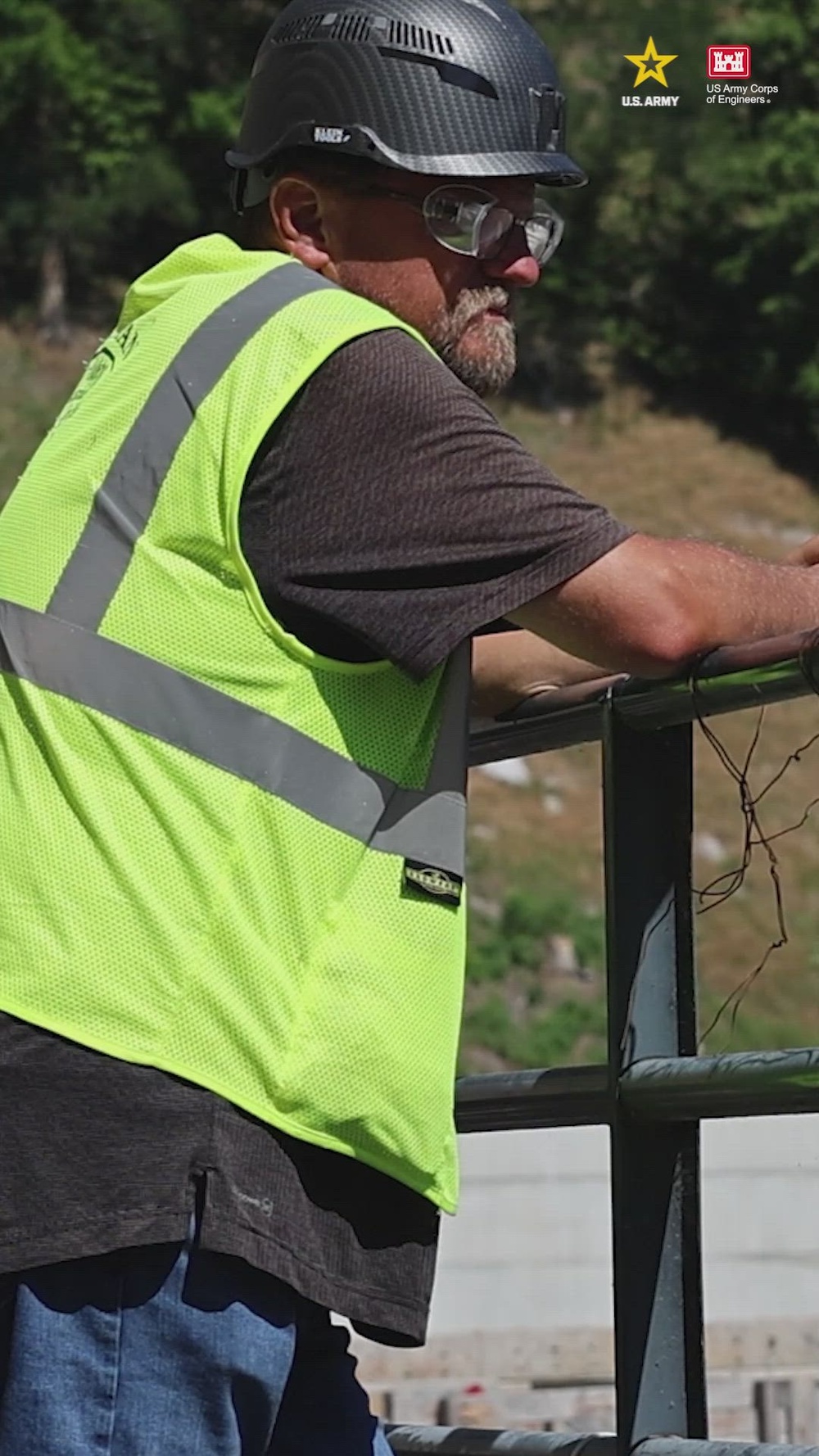 DVIDS - Video - Proper wear of PPE at a Corps Project