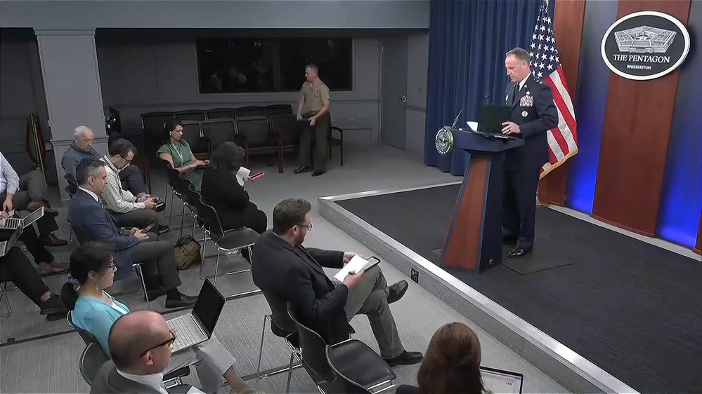 DVIDS - Video - Pentagon Press Secretary Holds Briefing