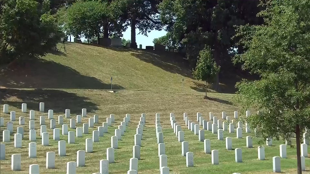 DVIDS - Video - Funeral service of 29th CMC General Alfred M. Gray Jr