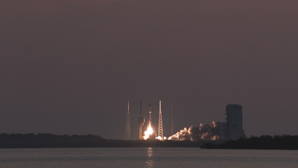 DVIDS - Video - Atlas V USSF-51 launch