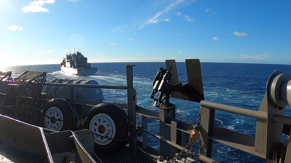 DVIDS - Video - USS Carl Vinson and USNS Washington Chambers conduct ...