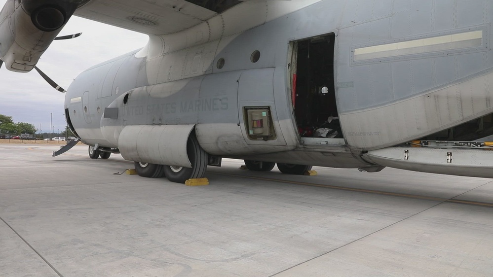 DVIDS - Video - VMGR-152 Marines conduct KC-130J low-altitude training ...