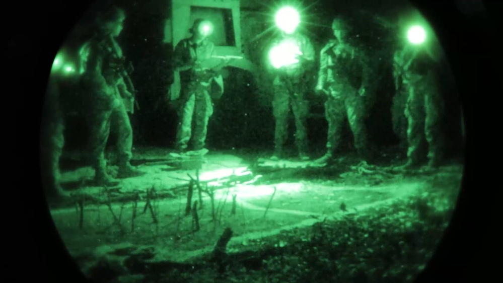 DVIDS - Video - 2024 Army Reserve Best Squad Competition Down Pilot ...