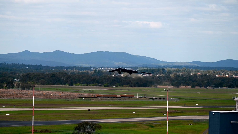 DVIDS - Video - B-2 Spirit takes off from RAAF Amberley