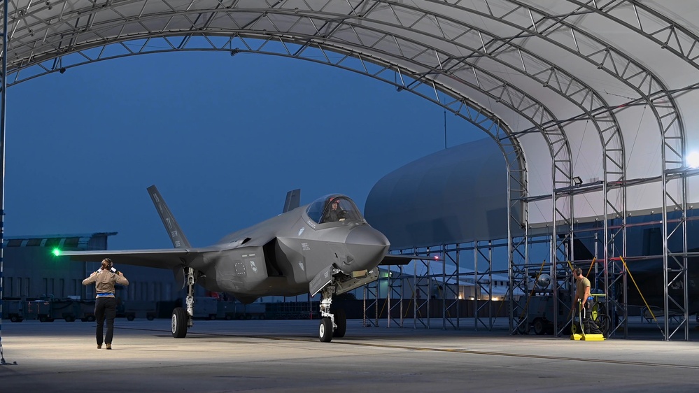 DVIDS - Video - Tyndall F-35's