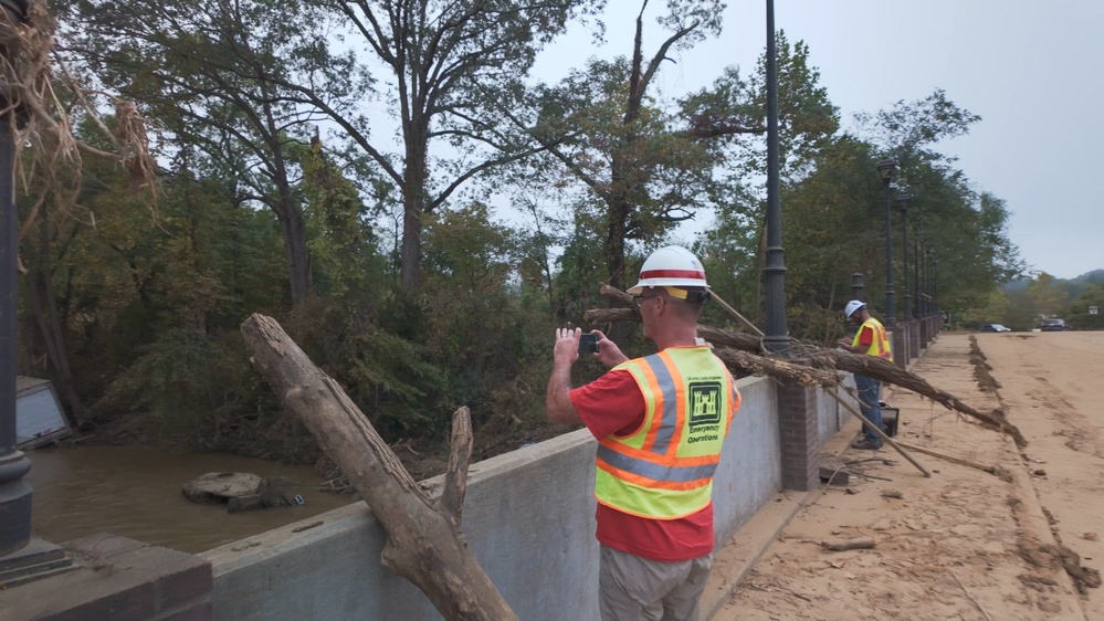 DVIDS - Video - USACE debris assessments in Asheville, North Carolina