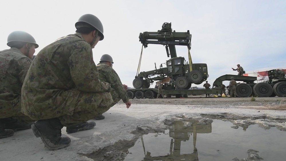 DVIDS - Video - Headline/Title: MWSS-171 demonstrate ADR to JSDF during ...