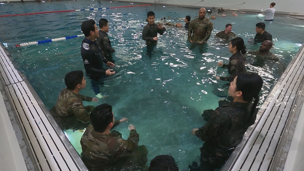 DVIDS - Video - Backbone University 2025 - Combat Water Survival ...