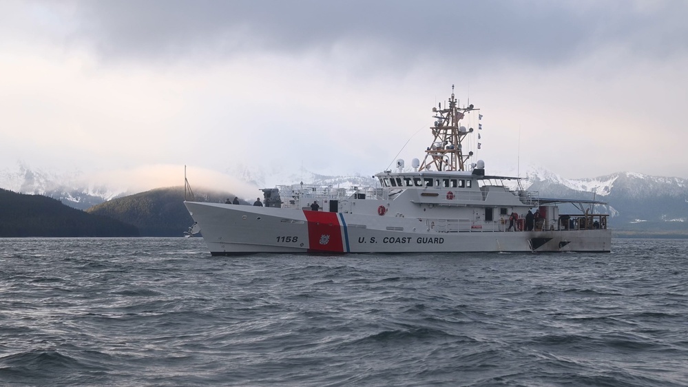 DVIDS - Video - Coast Guard Cutter John Witherspoon crew transits to ...