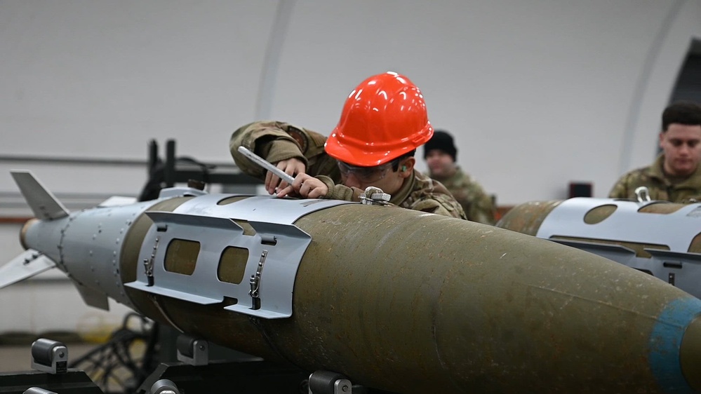 DVIDS - Video - Airmen from 3 MUNS assemble munitions
