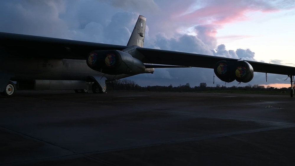 DVIDS - Video - BTF 25-2 Sunset B-52 Stratofortress reel