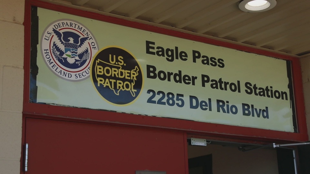 DVIDS - Video - U.S. Soldiers work with U.S. Customs and Border ...