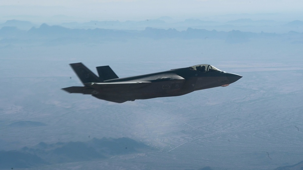 DVIDS - Video - F-35 B-Roll at Luke AFB