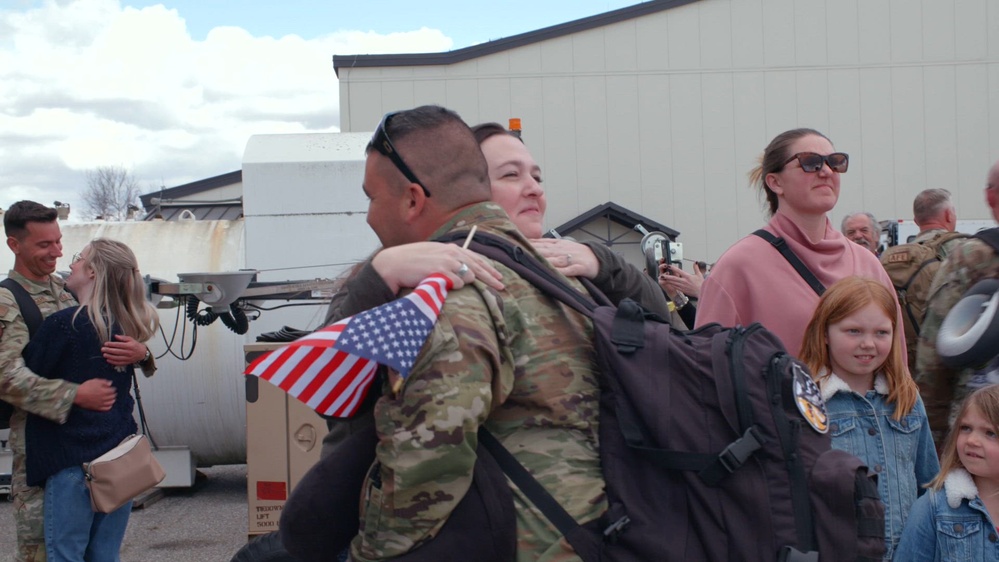 DVIDS - Video - Vermont Air National Guard re-deploys b-roll
